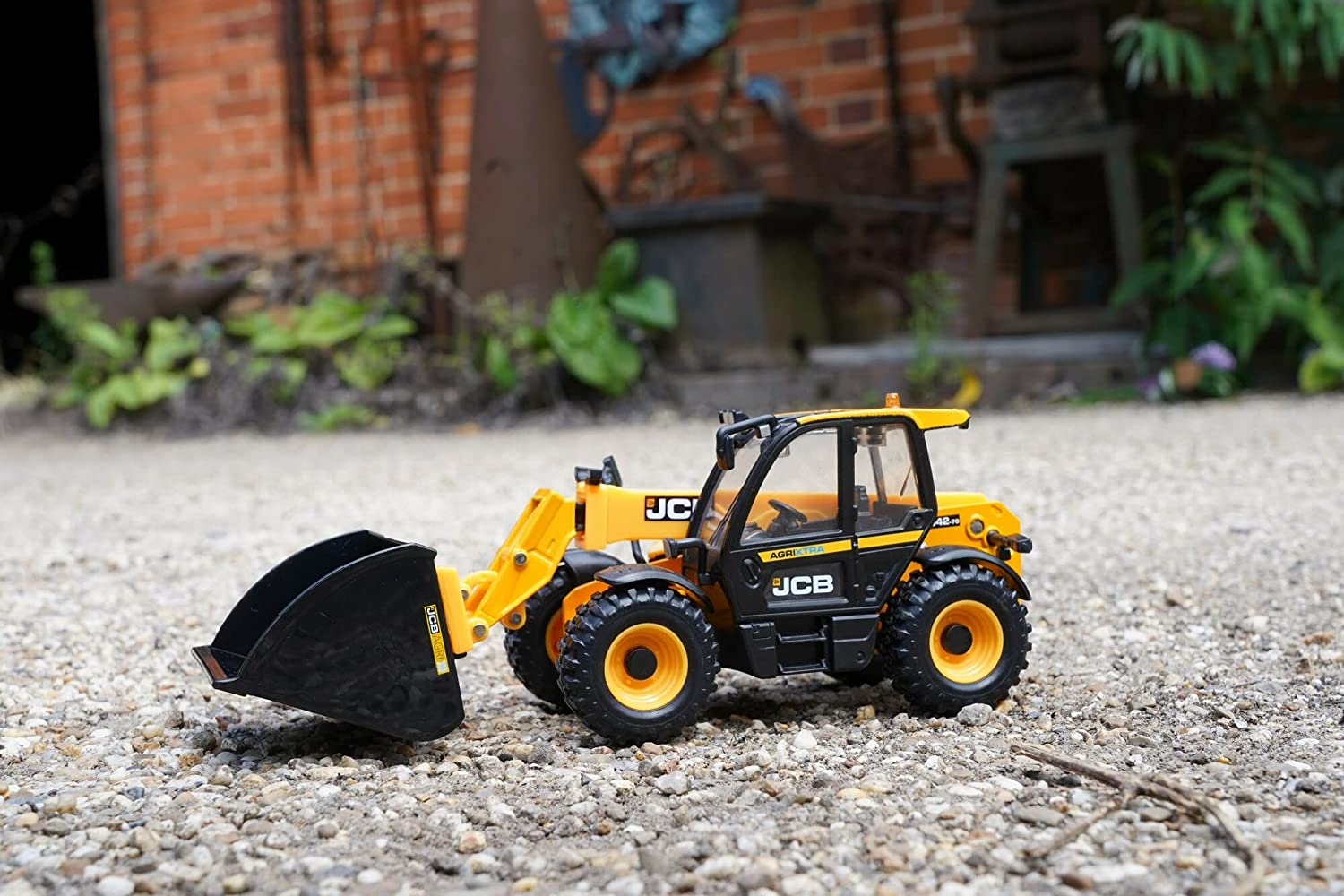 Britains JCB AGRIXTRA Loadall Farm Toys - Telescopic Handler - 1:32 JCB ...