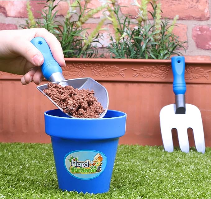 Toyland® Little Gardeners 14 Piece Gardening Tool Set- Includes: Water ...