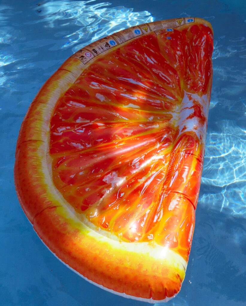 Toyland® Giant Orange Slice Pool Float - 1.78M x 85cm (70"x33.5 ...