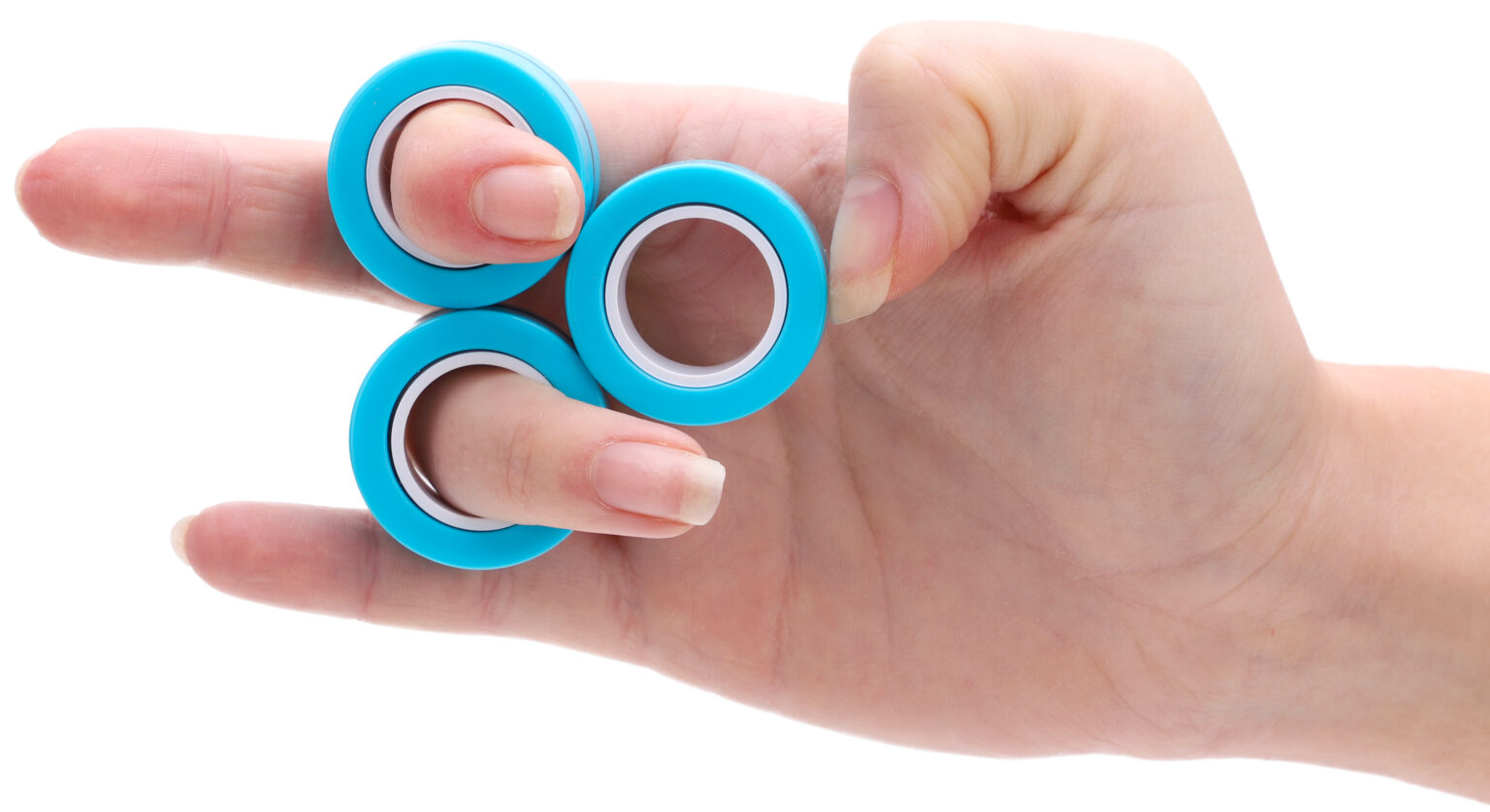 Toyland® Pack of 3 Professional Magnetic Spinning Ring Toys - Novelty ...