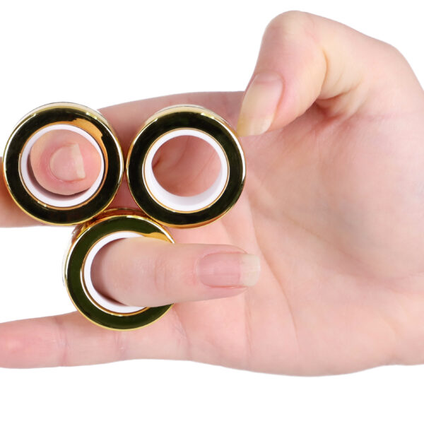 Toyland® Pack of 3 Professional Magnetic Spinning Ring Toys - Novelty ...