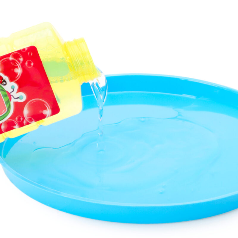 Toyland® Cocomelon Giant Bubble Making Kit - Create Huge Bubbles ...