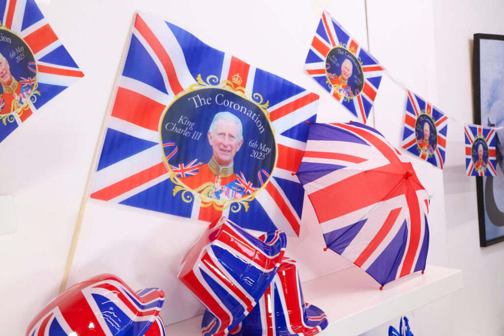 Pack of 2 - 2ft x 1.3ft (61cm x 41cm) King Charles III Union Jack ...