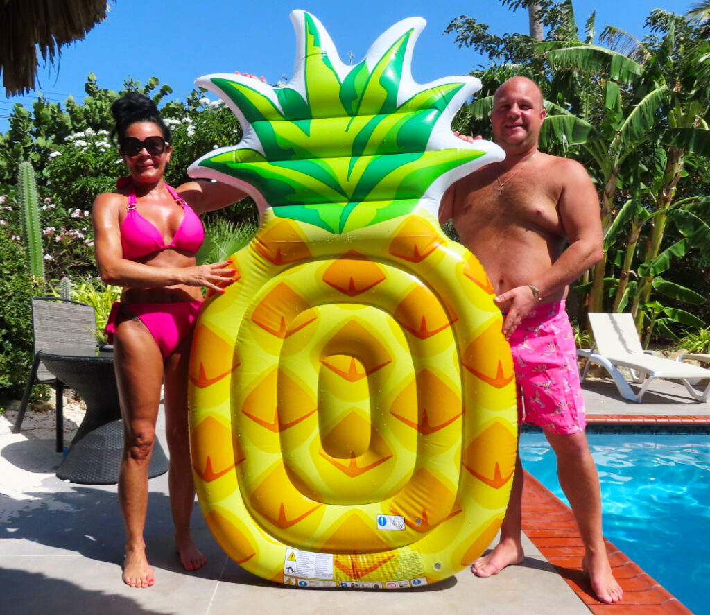 Toyland® Giant Pineapple Pool Float 85" x 49" (215cm x 124cm) - Inflatable Beach Essentials For ...