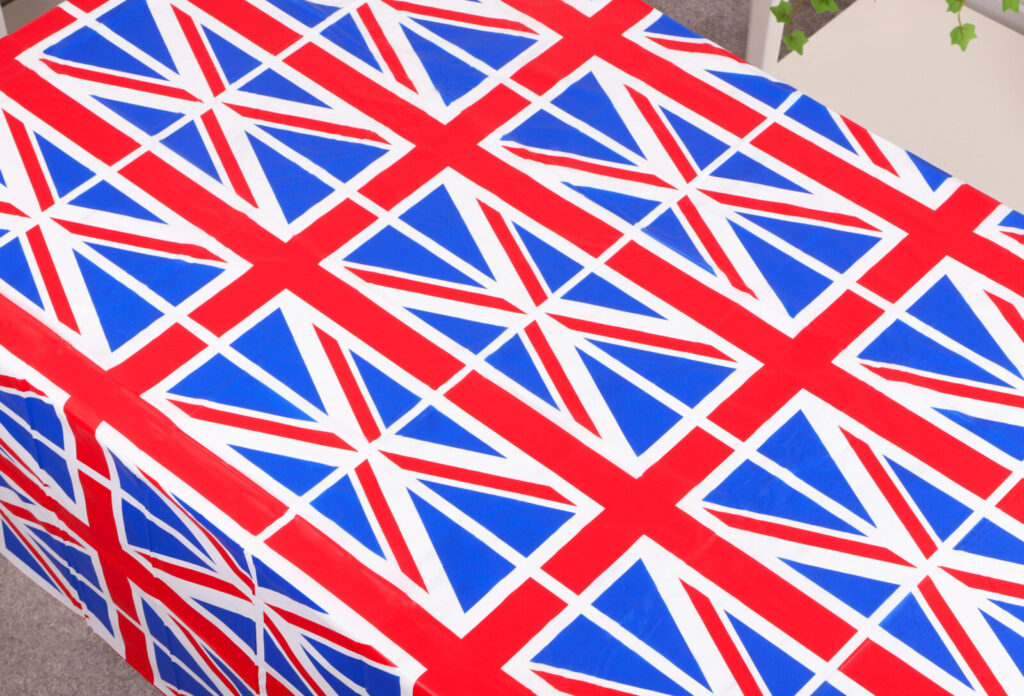Union Jack Printed Table Cloth - 135cm x 173cm - His Majesty King ...