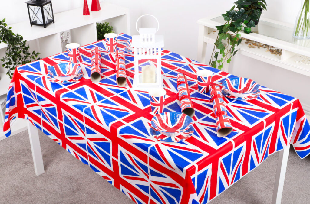 Union Jack Printed Table Cloth - 135cm x 173cm - His Majesty King ...